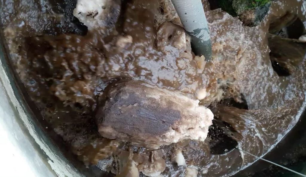 Ice Pigging Pipes Wins in Sewer Maintenance – Water Canada